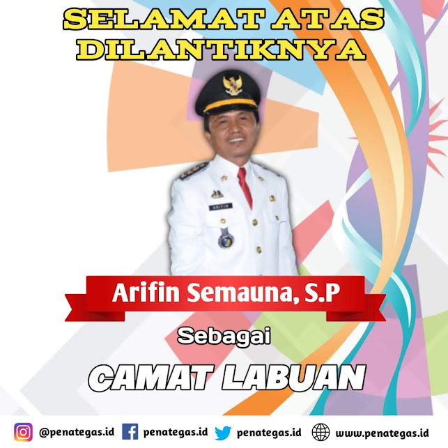 Dua Unit Mobil Damkar Padamkan Si Jago Merah Dua Unit Mobil Damkar Padamkan Si Jago Merah